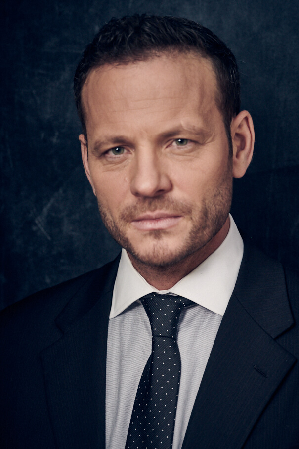 Bio – Michael Rodrick